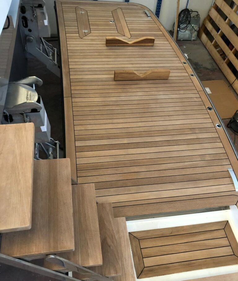 Removable Dinghy Supports for platforms and decks - SWI-TEC